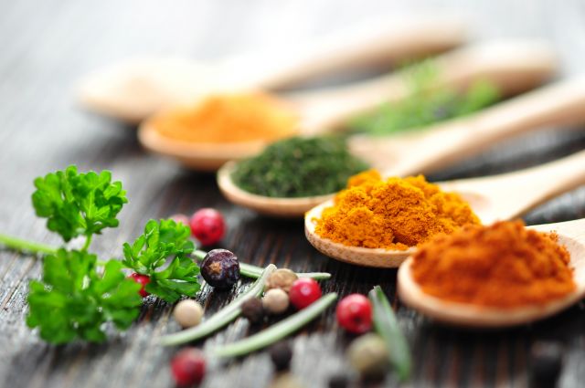 Top 10 Herbs and Spices With Health Benefits | Health