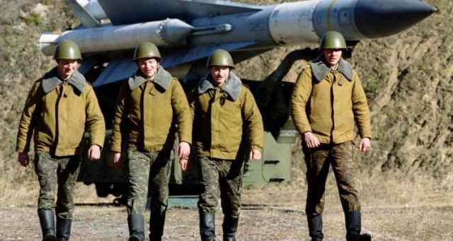 Ukraine Attempts to Legitimise Pursuit of Nuclear Weapons Through ...
