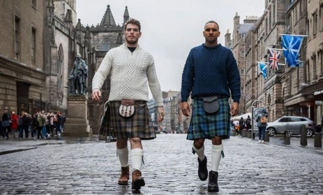 Scottish Iconic Landmarks and the Best Kilts to Wear There | Travel ...