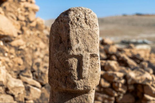 12,000-Year-Old Human Face Depicted On The T-Shaped Pillar – Discovery ...