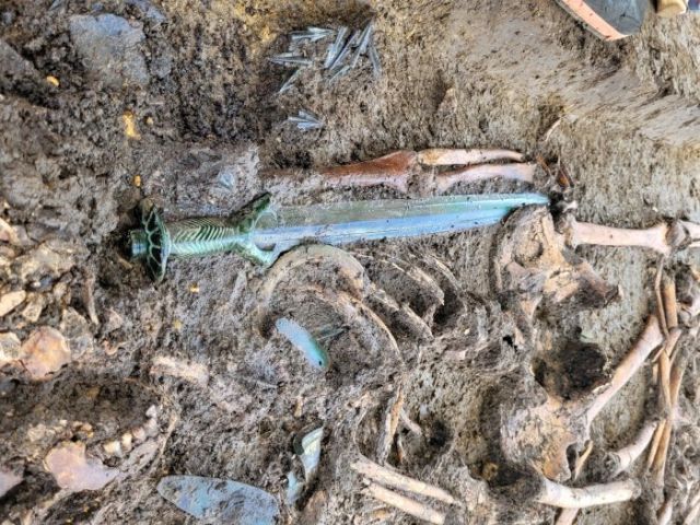 Remarkable 3,400-Year-Old Octagonal Bronze Sword: Experts Call It A ...